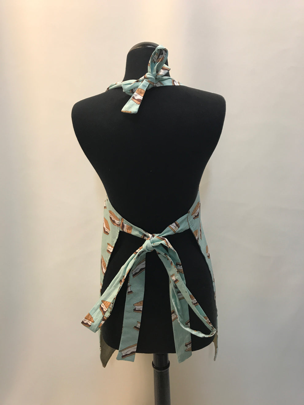 Aprons for Women | S'mores Apron | Handmade by InRugCo – InRugCo Studio ...